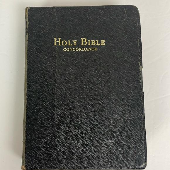 Other | Vtg 6s Holy Bible Concordance Self Pronouncing Edition Old New ...